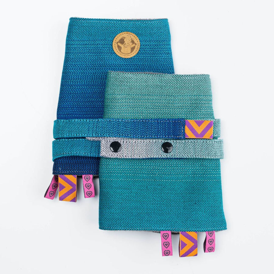 LennyLamb Baby Carrier Drool Pads / Reach Straps Set | Cloth and Carry